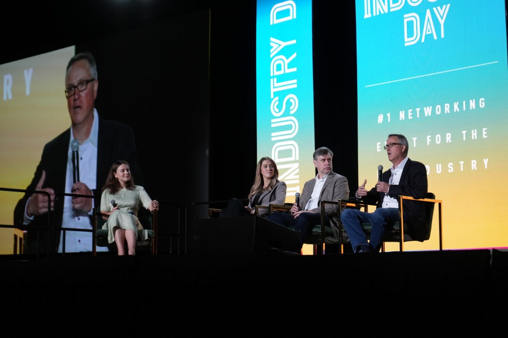 Emily Forlini – Senior Reporter